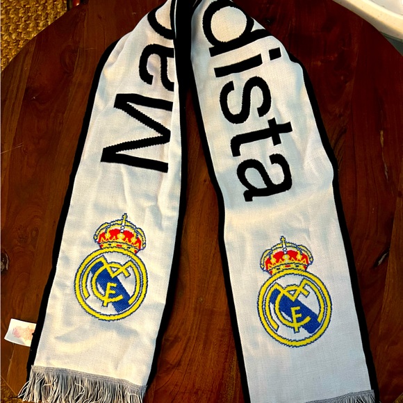 Accessories | Authentic Real Madrid Madridista Scarf Wear Your Passion ...
